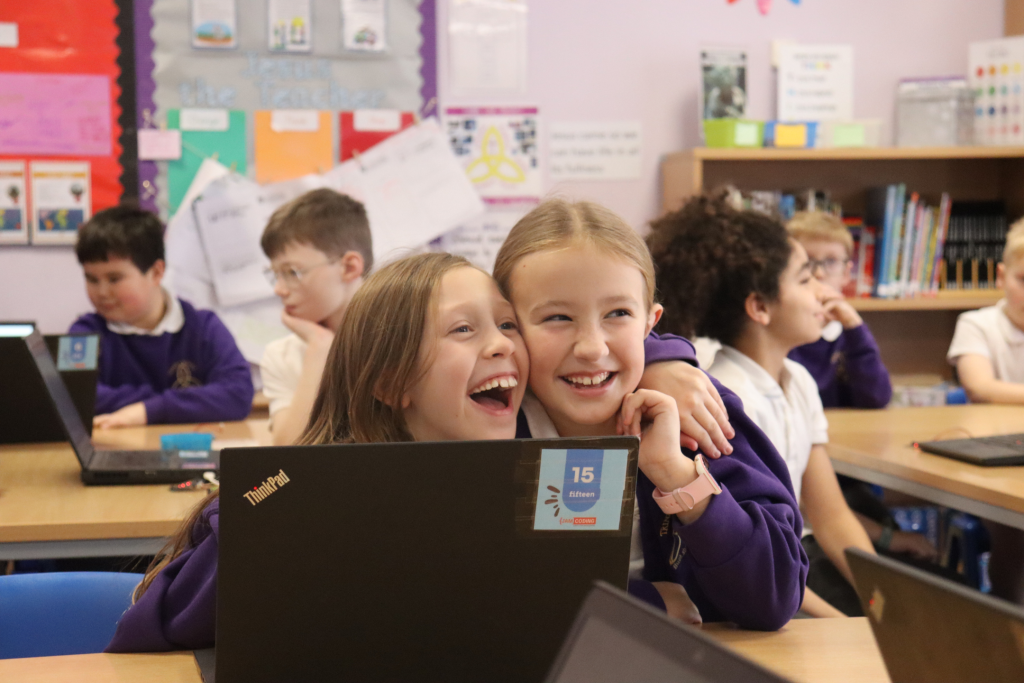 Bett - Malaysia School - Jam Coding